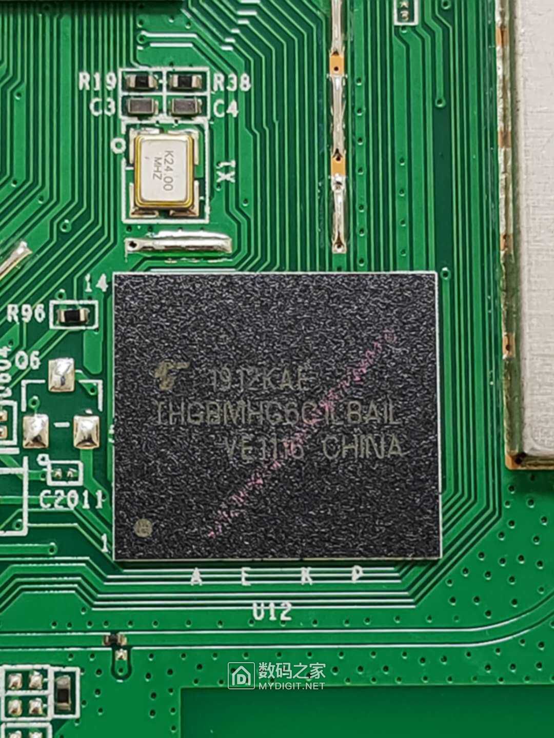 拆解华为EC6110-T网络机顶盒，顺便刷机 - 拆机乐园 数码之家