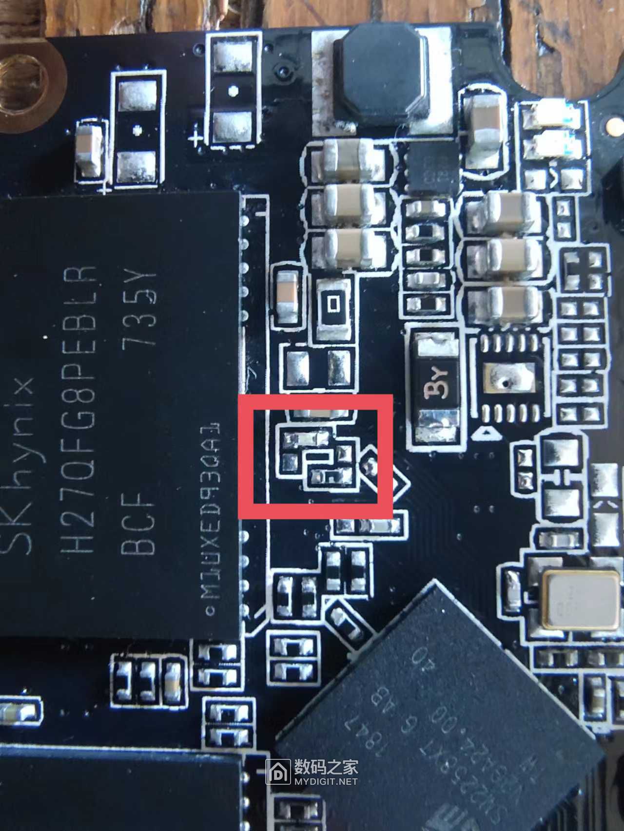 分享一块2258XT 四贴 满CE 跳线 板号SM2258XT_BGA144_4GBA152_4L_R0724 - SSD存储技术 数码之家