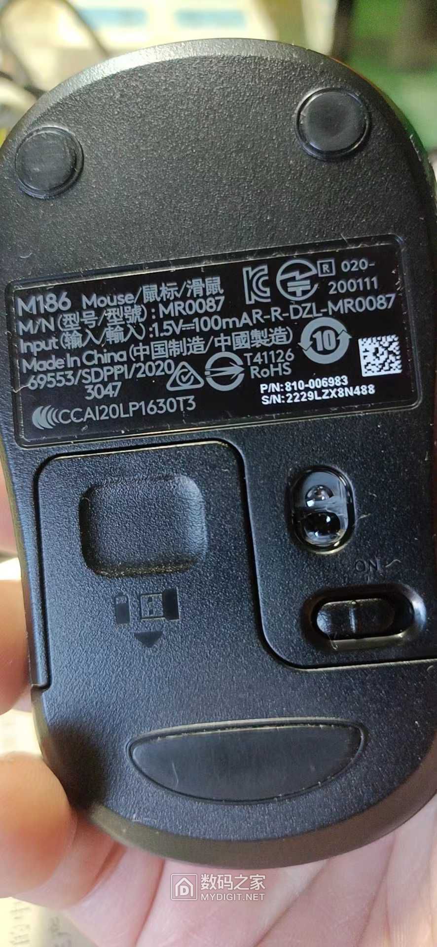 拆换修罗技无线鼠标M186 - 拆机乐园 数码之家