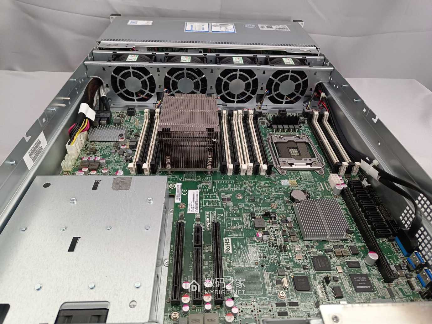 浪潮SA5212M4 12盘服务器X99双路2680v4处理器大容量储存秒R730XD - 数码交易区 数码之家