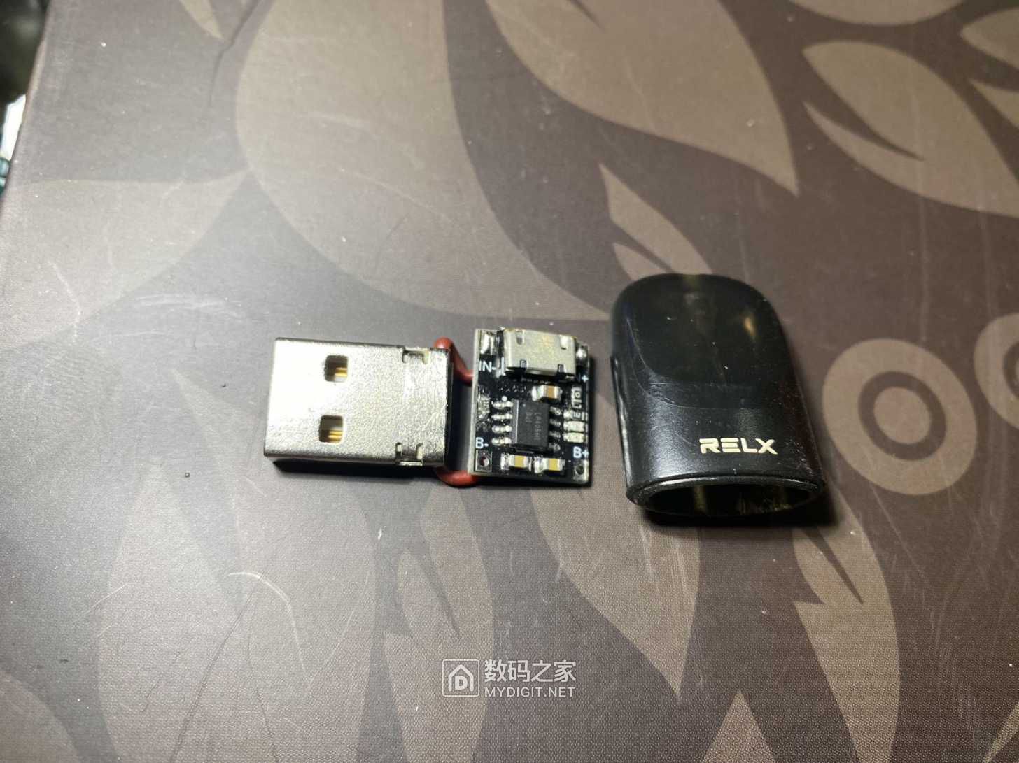 废物利用，RELX电子烟烟嘴DIY一个锂电池充电线 - 创意DIY 数码之家