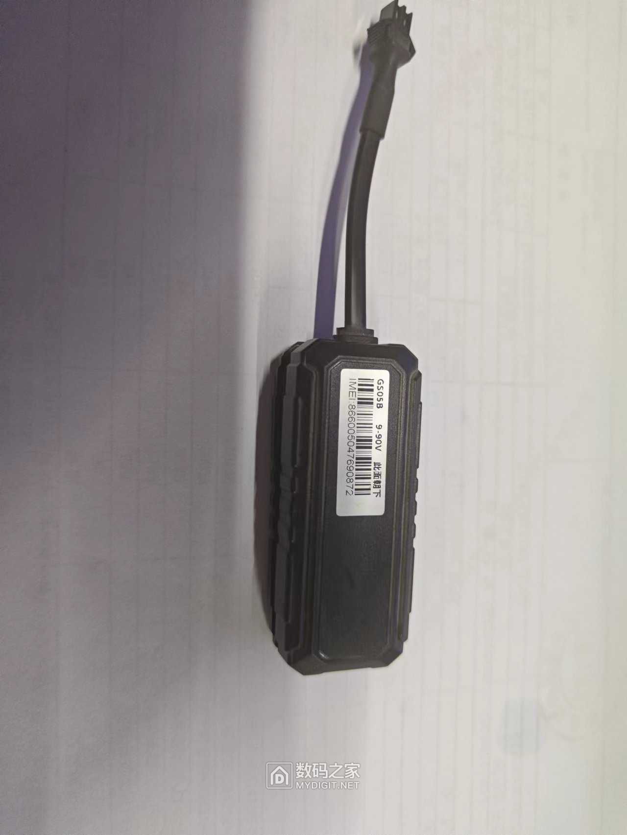 GS05B 4G版GPS定位器/拆解 - 拆机乐园 数码之家